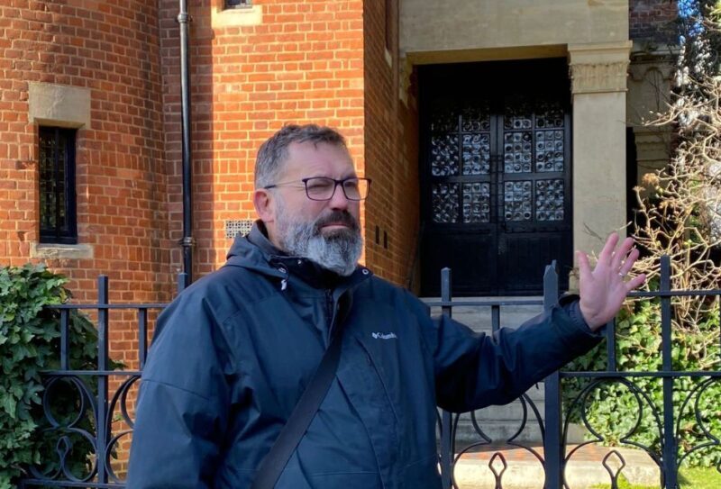 London: "Queen" Highlights Walking Tour
